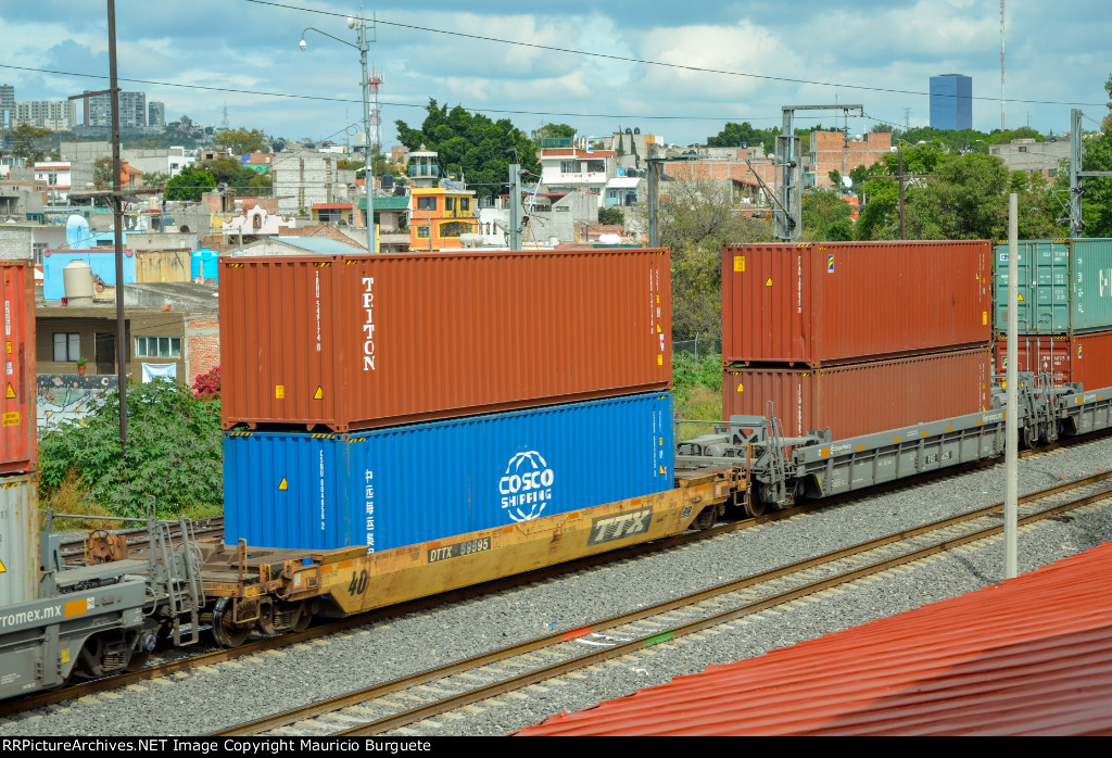 DTTX Double Stack Car